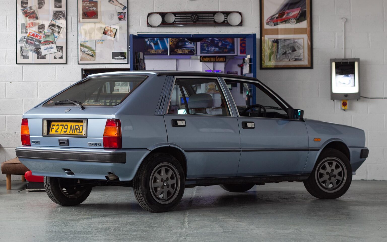 SOLD - 1989 Lancia Delta 1300 LX Superb Classics @ Retro Sect