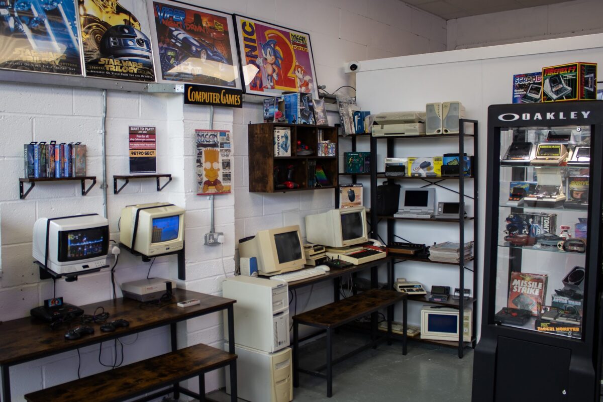 Retro Sect - The Retro Car Showroom, Gaming, Tech & Toy Shop