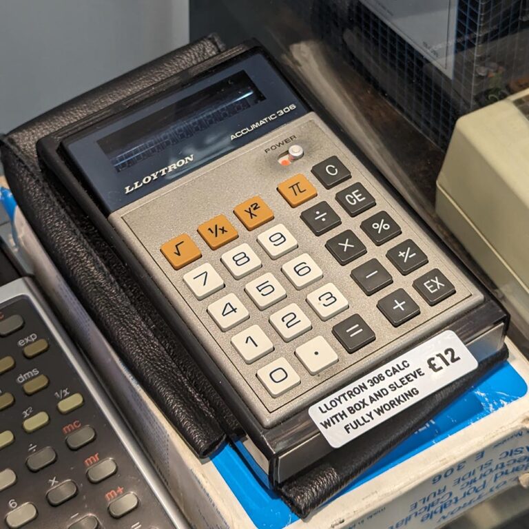 Retro and Vintage Calculators - Buy at Retro Sect in Tewkesbury