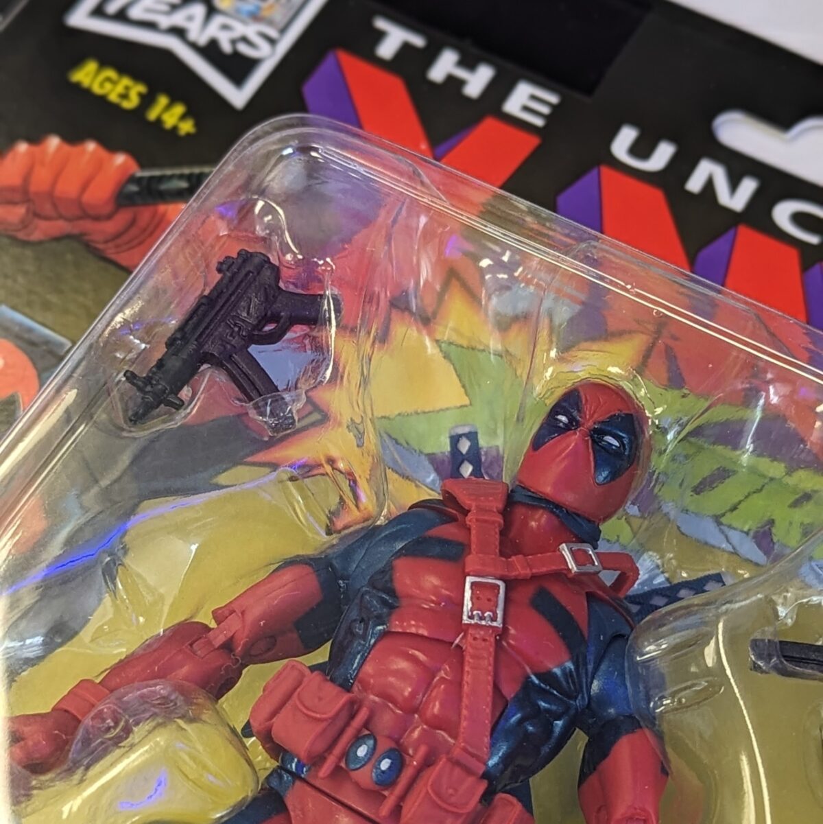 Hasbro The Uncanny X-Men X-Force Deadpool Figure - Retro Sect