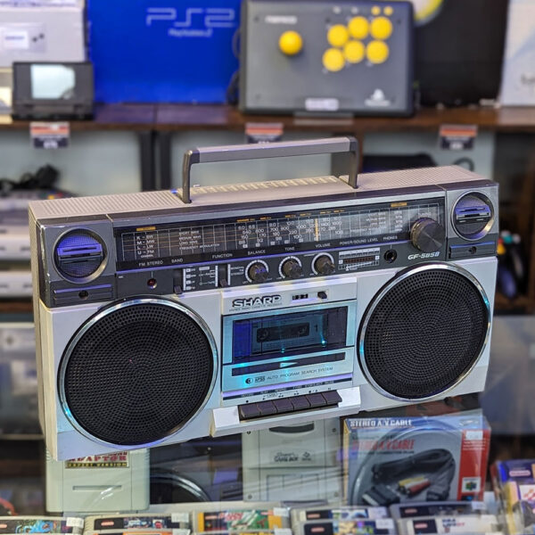 Retro Audio - Buy 80s and 90s Audio Equipment at Retro-Sect