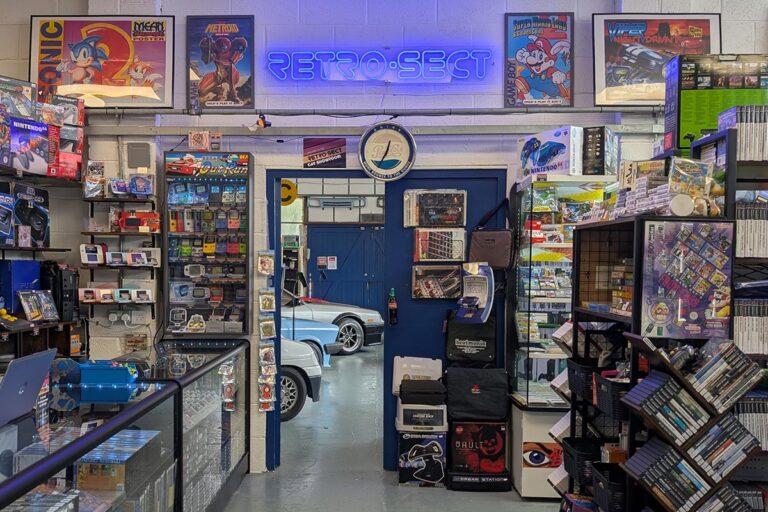 Visit Retro Sect - Tewkesbury's Retro Shop and Car Showroom